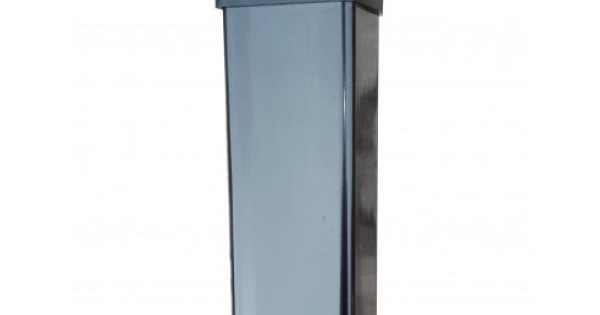 Stulpas tvorai 100x100 mm, H 3,0 m, sienelė: 2,0 mm